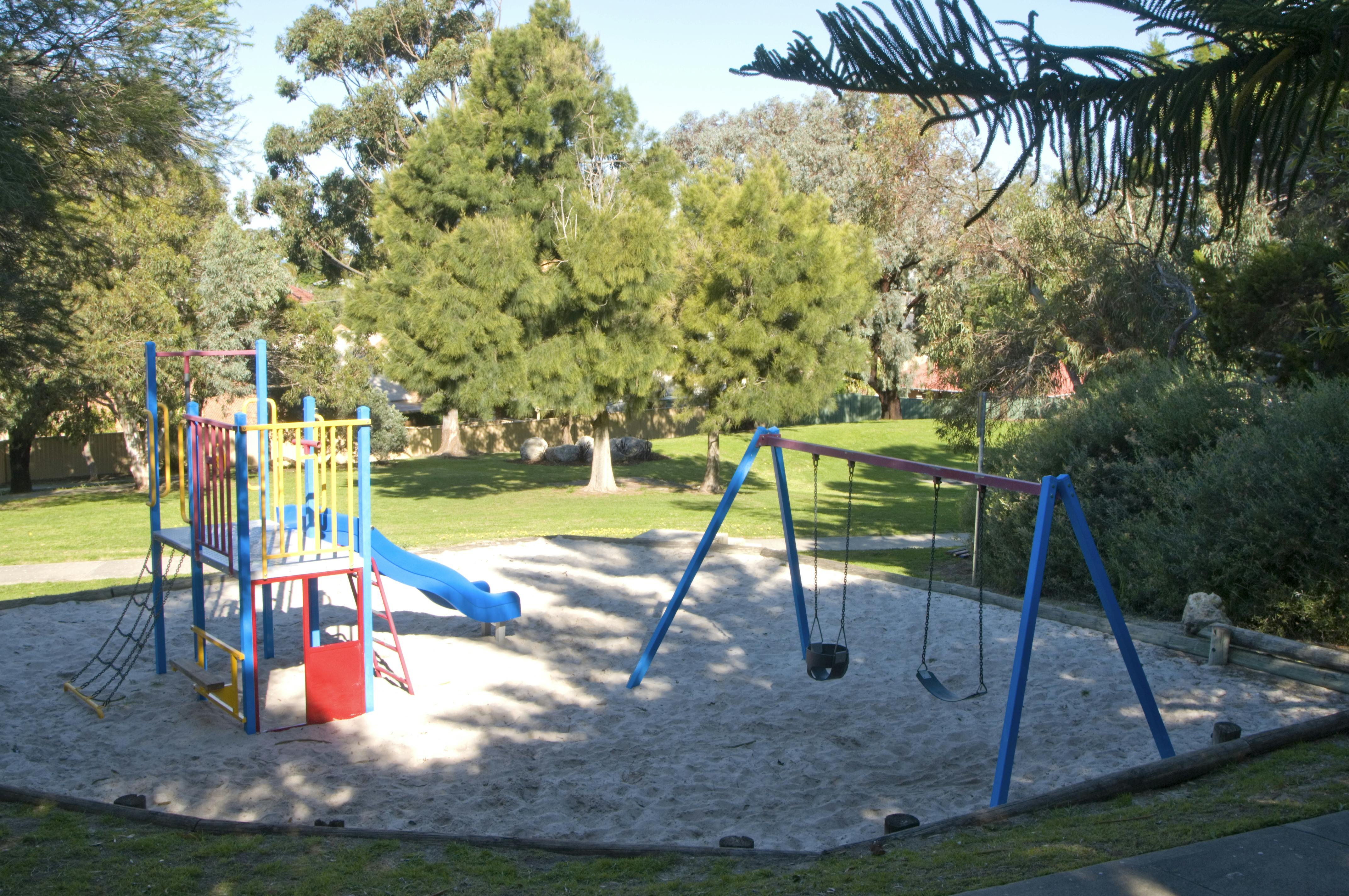 Photos | Virginia Ryan Park and Stevens Reserve – dog exercise area ...