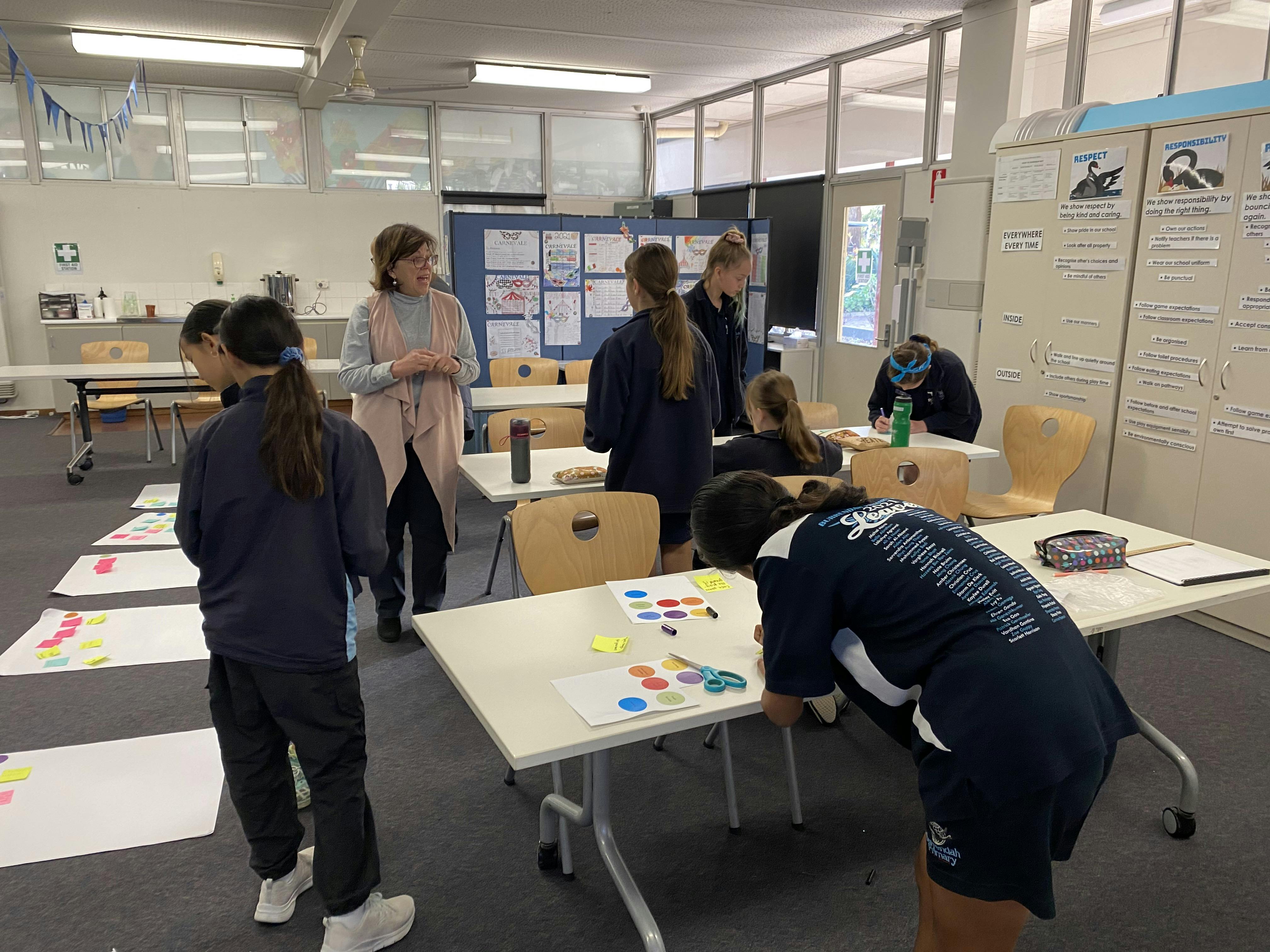 Story Threads: Conversations In Focus | Hillview Intercultural ...